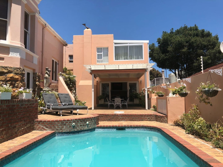 Apartment Serviced.patio. Bbq.private Pool.wifi. - Camps Bay
