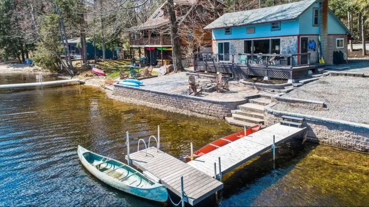 Beautiful Lakefront Lake House Near Mt. Sunapee - Bradford, NH