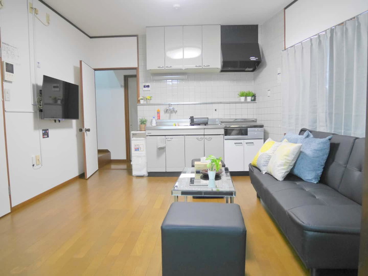 Barbecue Sur Le Toit&nbsp;! 15 Personnes Peuvent Y Séjourner&nbsp;! 4 Chambres&nbsp;! 125 M² Spacieux&nbsp;! Salle De Karaoké Disponible&nbsp;! Vous Pouvez Jouer De La Musique&nbsp;! Parking Disponible - Osaka