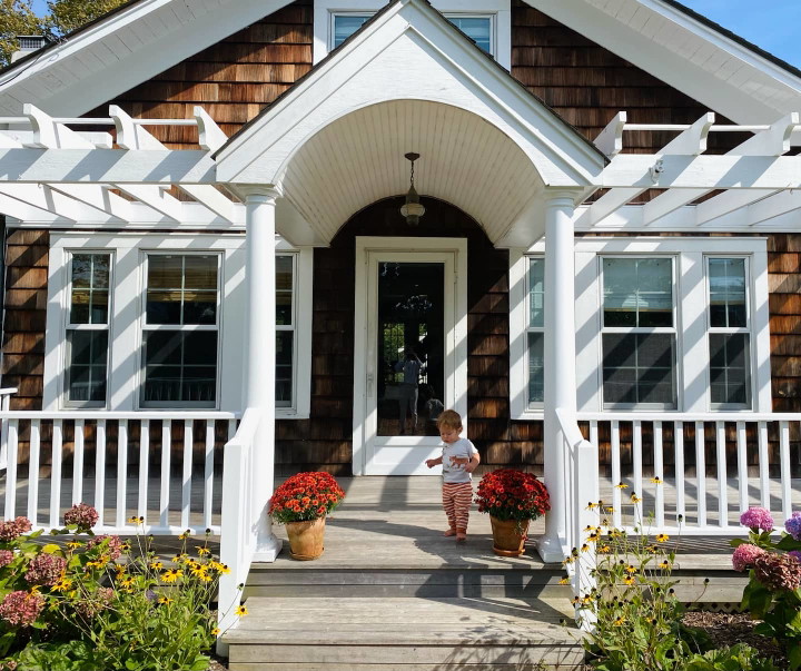 The Porch House - Patchogue, NY
