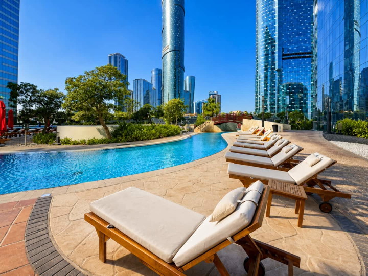 Desert Key Leading Apt In Gate Tower W/ Pool & Gym - Abu Dhabi