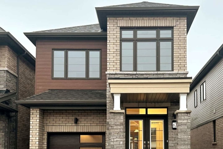 Spacious Modern 4 Bed House In Brantford - Brantford, ON