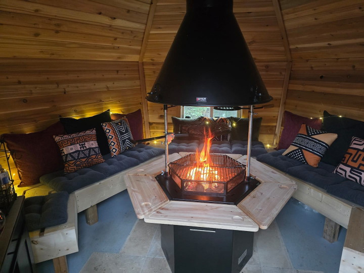 Cabin & Bbq Hut (Grillkota) - 1 Hr Drive From City - Yukon