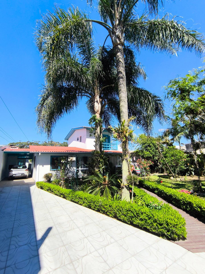Casa Completa Cm Ar E Jardim|perto Da Praia Da Cal - Torres