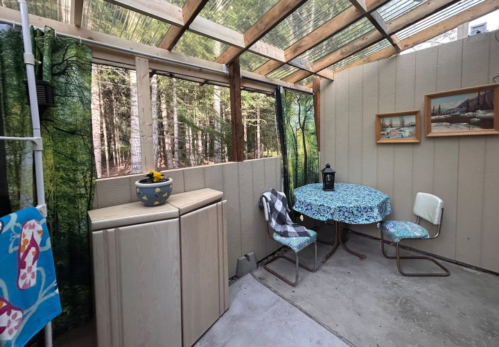 Bench Creek Cabin At Penny Lane - Edson