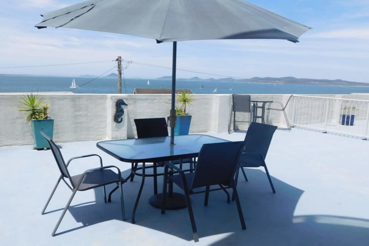 The Point, 5, 5-7 Mitchell Street Large Balcony - Port Stephens