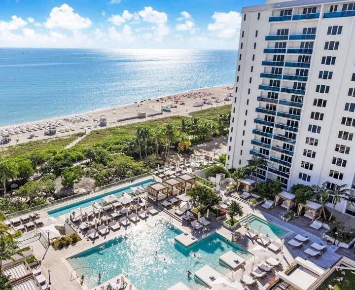 * 1 Hotel Beachfront - Ocean View Luxury 1brm - Miami Beach, FL