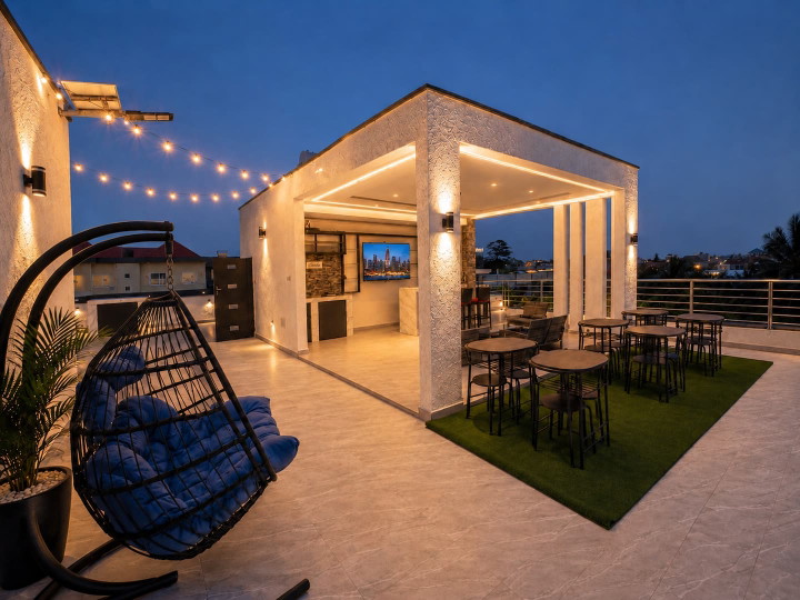 Charlotte! A Contemporary Villa By The Beach - Togo