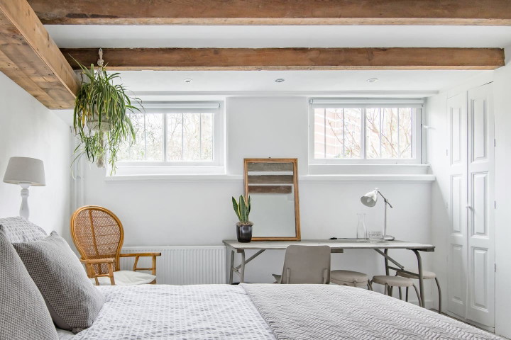 Verken Groningen Vanuit Een Rustige Stadsvilla Met Veel Comfort En Eigen Tuin - Groningen