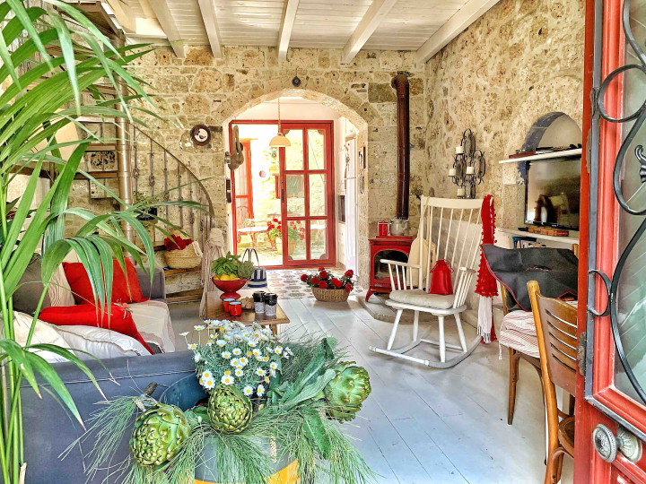 Alacati Red House - Alaçatı