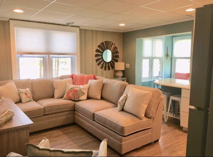 Dewey Beach Condo 2br+sleeper. Walk To The Beach! - Dewey Beach, DE