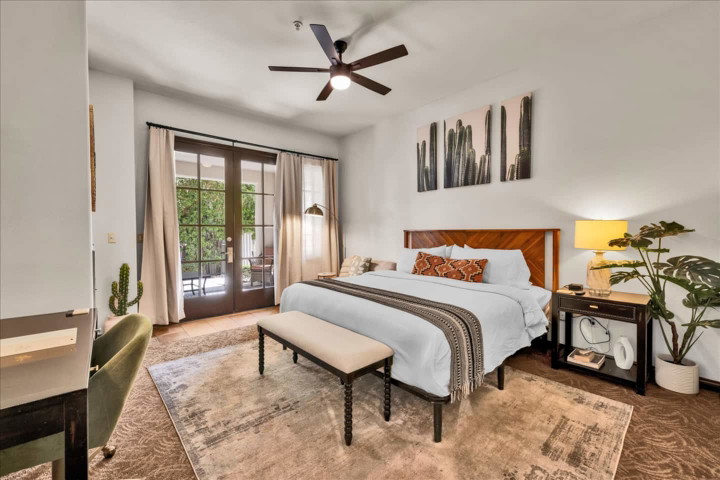Desert Crown Jewel Studio Retreat In La Quinta #B - La Quinta, CA