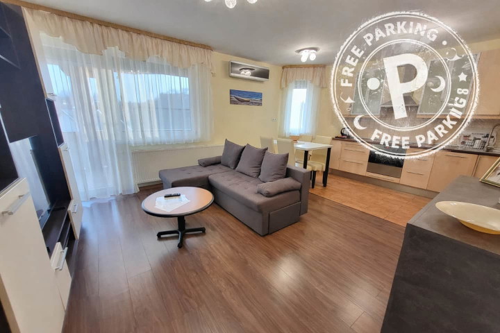 Soluna - Sunny Downtown Apartment Free Parking - Szeged