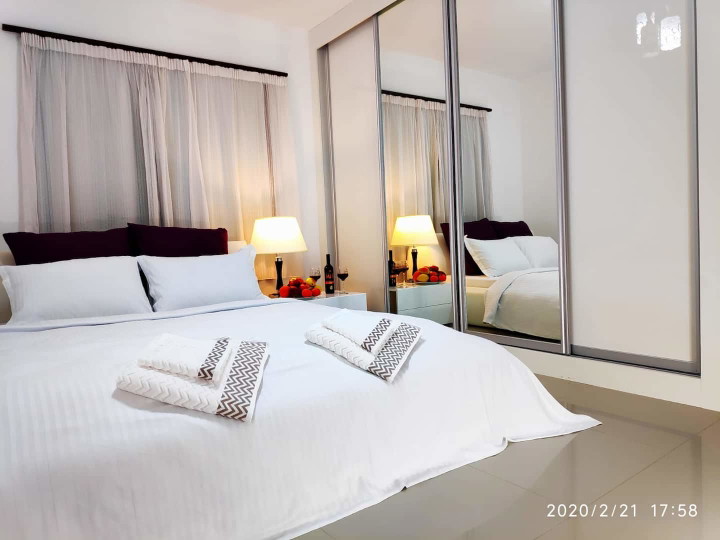 Cozy Studio Suite & Pool 2 Mins To City Center - Famagusta