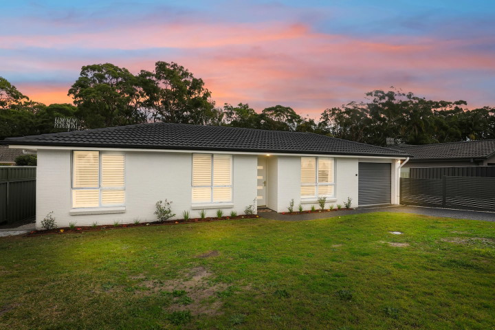 Coastal Luxe Is Sandy - Salamander Bay
