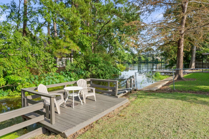 On The Canal @ Juban Crossing, 4br/2.5b - Louisiana