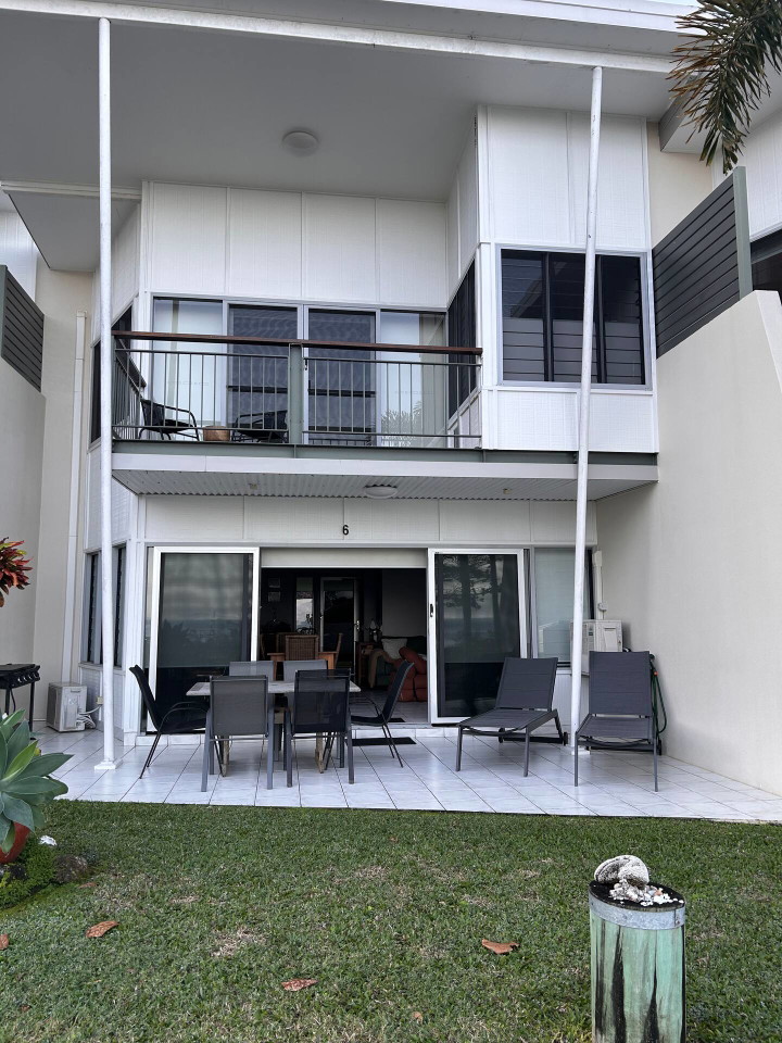 'Nelly Sands', Nelly Bay, Magnetic Island - Townsville