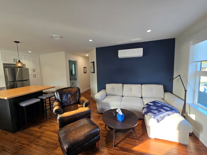 New Suite On Oakhill Place - Cowichan Bay