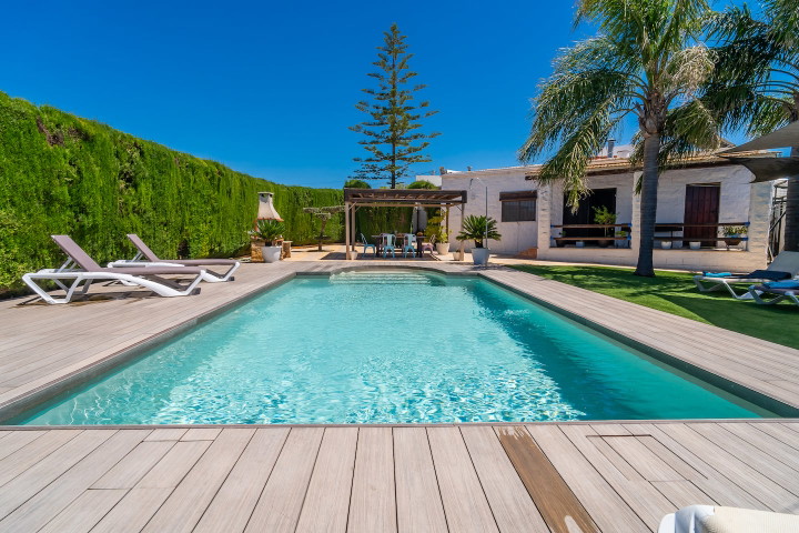 Casita De La Cantera Holiday Home - Osuna