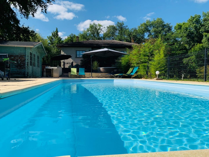 Maison à La Campagne Avec Piscine Et Spa - Gers