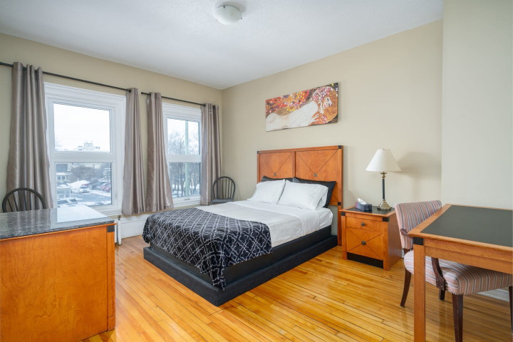 Walking Distance To Parliament Heart Of Downtown - Ottawa