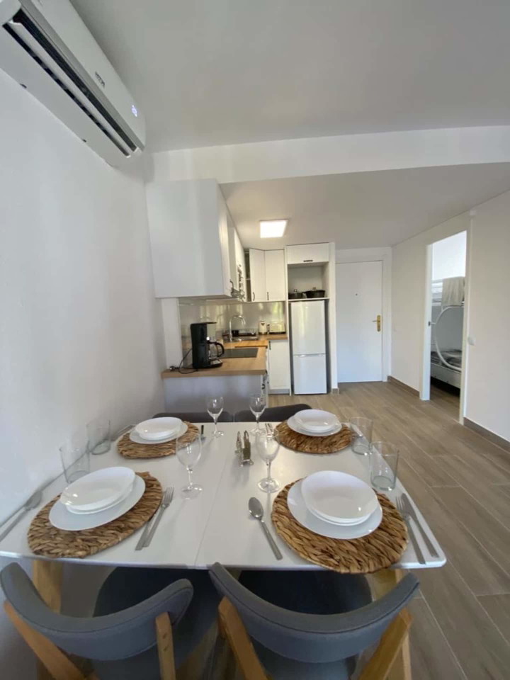 Precioso Apartamento Con Piscina(hasta Septiembre) - Reus