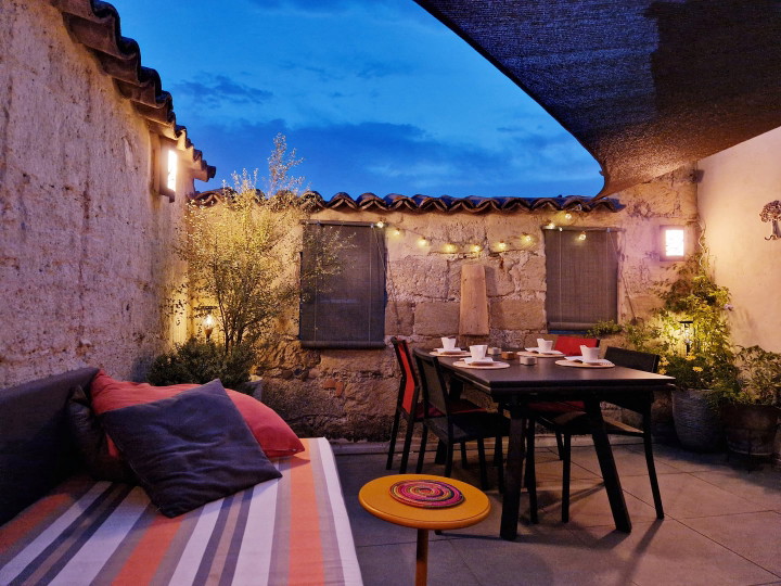 Stylish Townhouse With Private Roof Terrace - Pézenas
