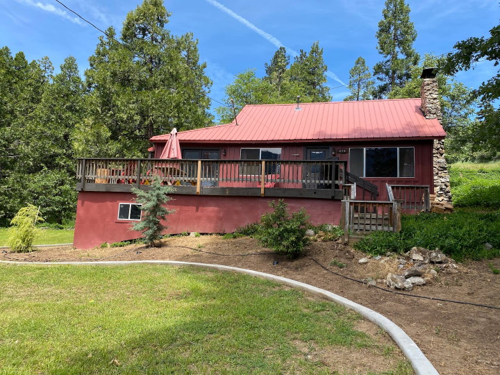 Red Robin Cabin In The Sequoias Of Camp Nelson - Califórnia