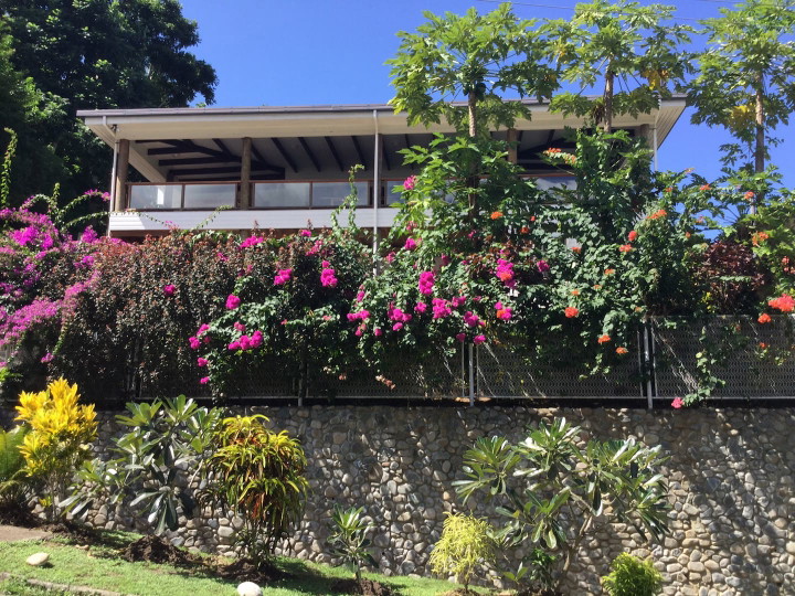 4 Bedroom Beach House - Coral Coast - Fiyi