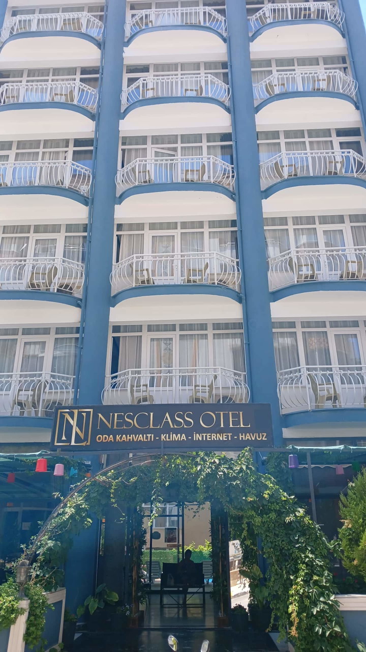 Otel-merkezde Denize Yürüme Mesafesnde Double Room - Kuşadası