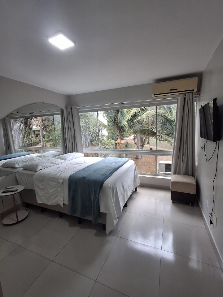 Kitnete Com Quarto  Sala, Na Asa Norte. - Brasília