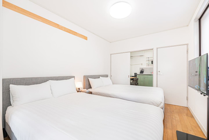 Simple&comfy Apt W/ Tv Near 7-11/shinjuku Line - Ginza