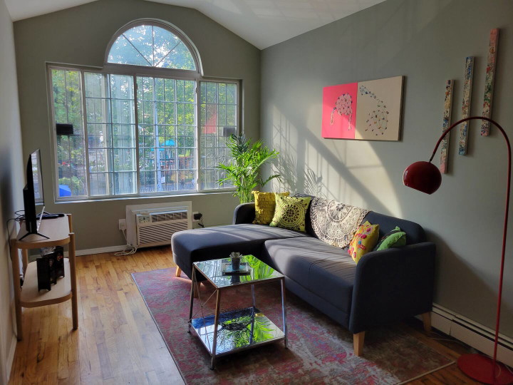 Airy, Spacious, Light-filled 2-bedroom Apartment. - Manhattan, NY