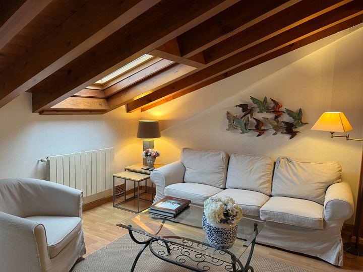 Apt. 3 La Plaza De Llanes, 4 People, Vut.1931.as - Llanes
