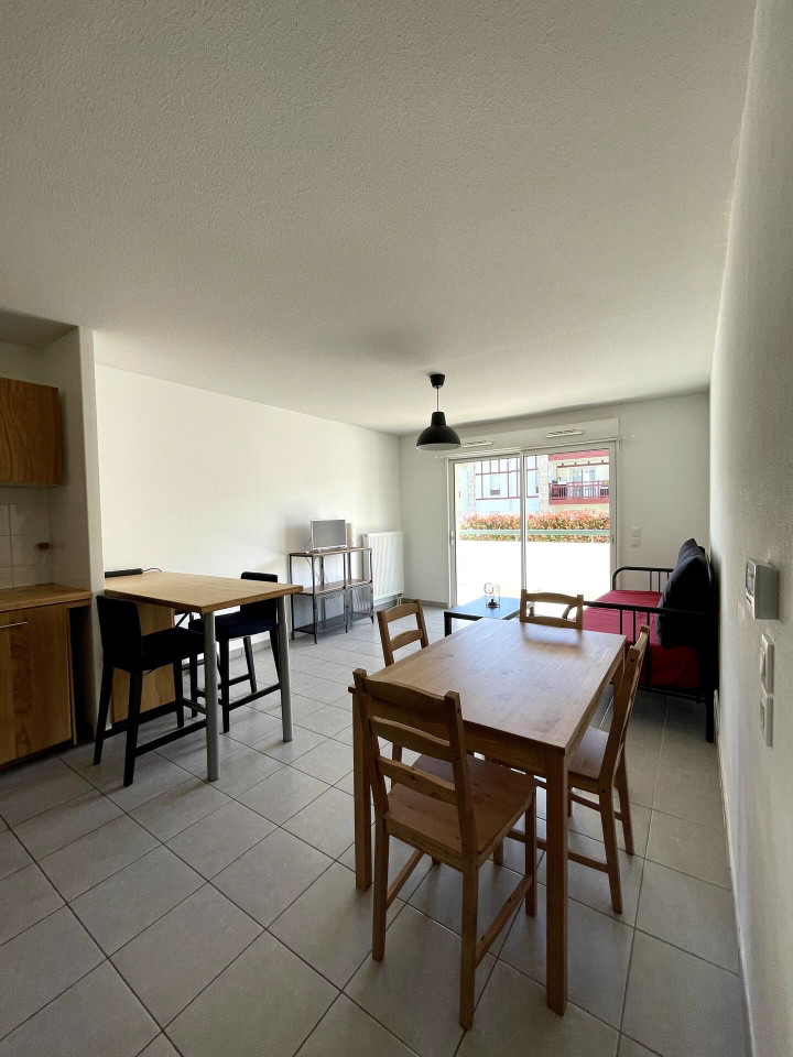 Bel Appartement Récent Bien Situé Avec Parkings - Arcangues