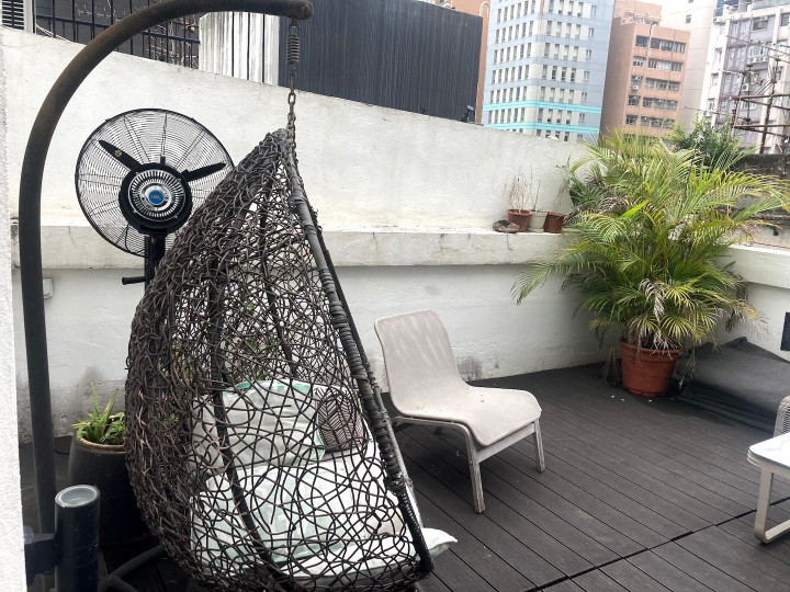 Soho Centr Unique Rooftop Duplex - Wan Chai