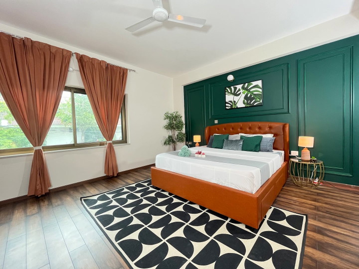 Hyd - Hill Haus: Ac 3bhk, Ps 5, Free Cleaning - India