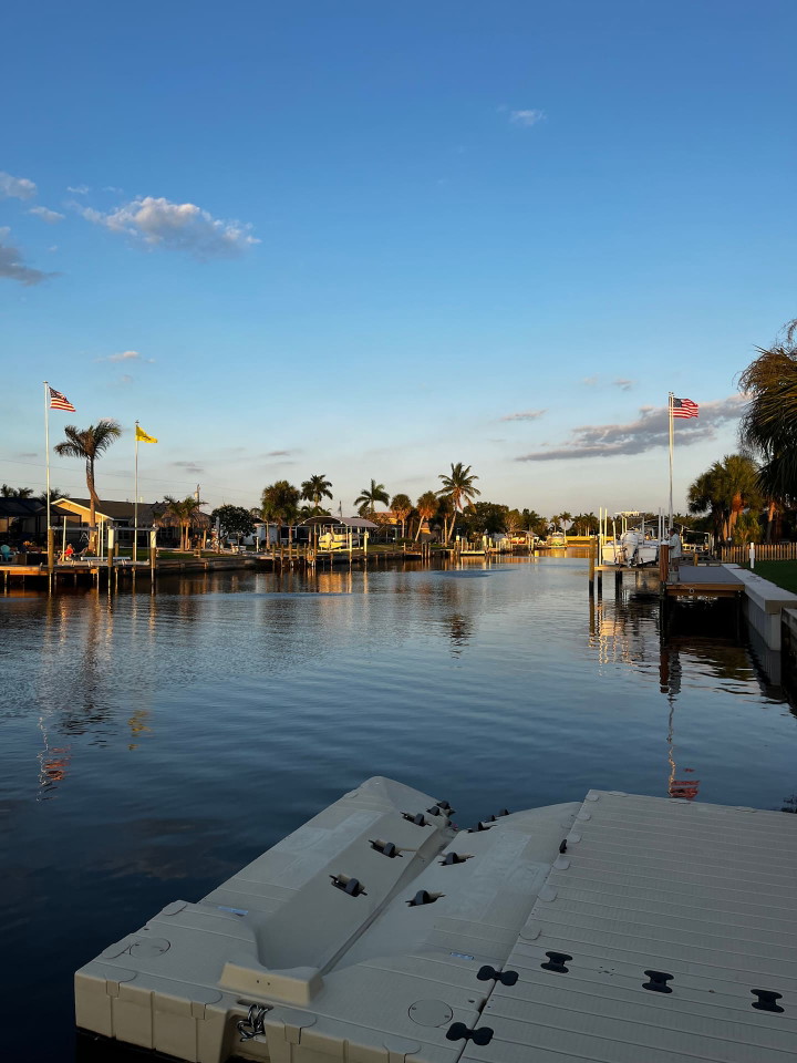 Stunning Waterfront Home Near Charlotte Harbor - Port Charlotte, FL