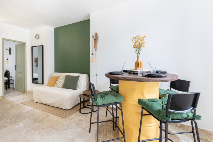 Vert Provence Suite - Downtown Apt - Wi-fi - Apt