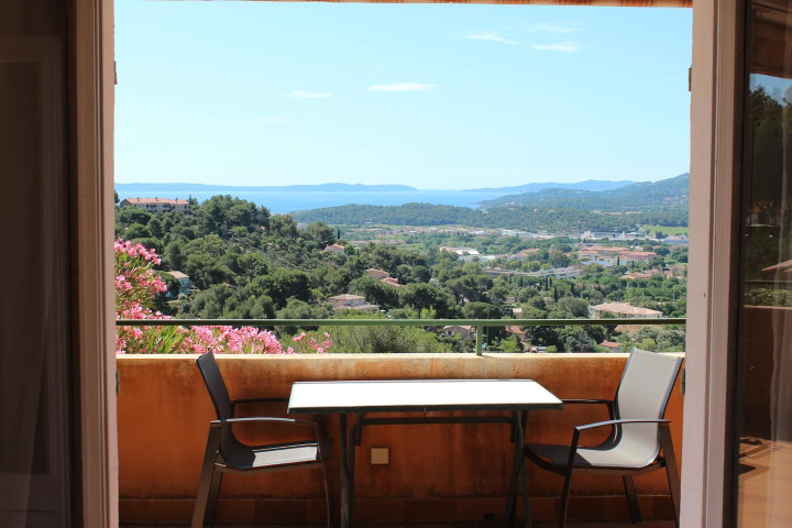 Studio De 22 M2 Avec Balcon Vue Mer Imprenable - Le Lavandou
