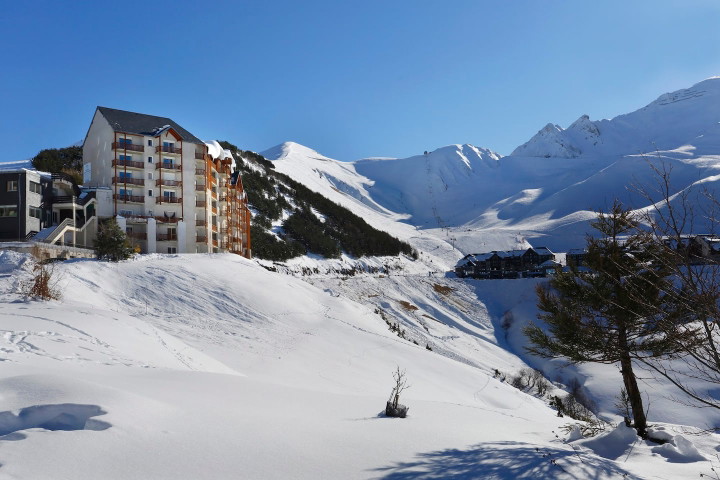Studio Vue Pyrénées | Piscine Chauffée | Sauna - Loudenvielle