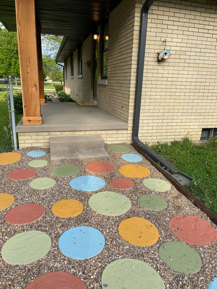 Funky One Bed With Retro Vibes - Peoria, IL