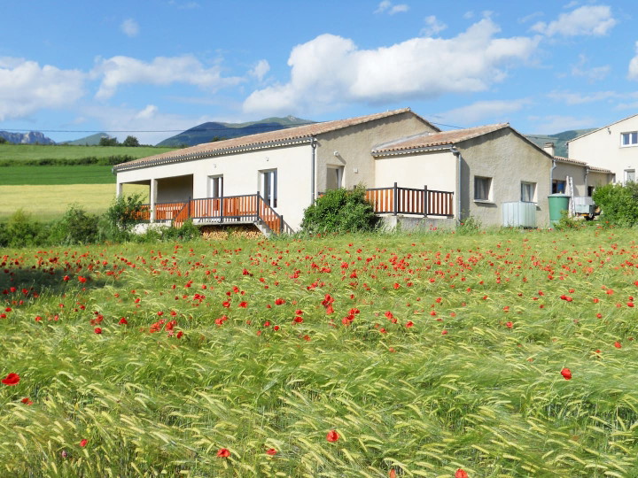 Au Pandalin  Amande : En Vercors Et Provence!! - Bourdeaux