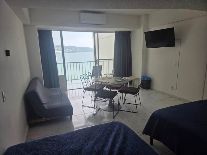 Perla Suite With Balcony On The Beachfront, Torres Gemelas - Acapulco