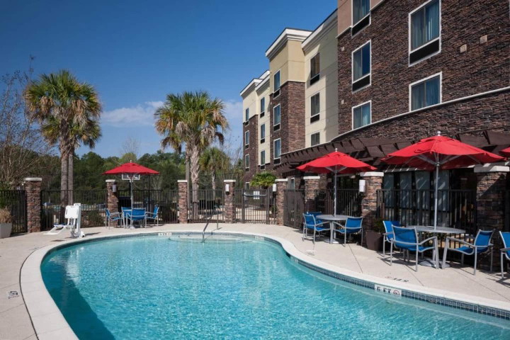 2 Queen Beds | Free Breakfast. Free Parking - Columbia, SC
