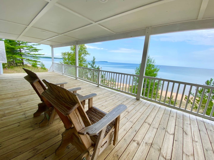 Heaven On Earth! Sand Beach Of Lk Superior Awaits! - Michigan