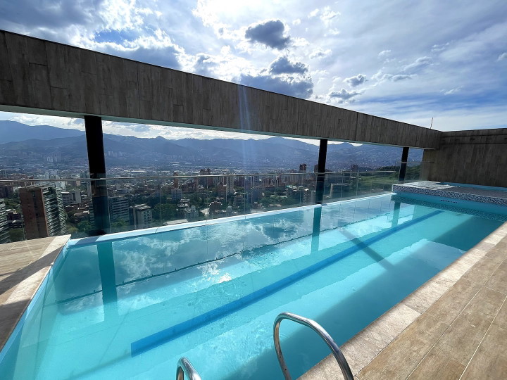 Energy Living 2 Bed 2 Bath Poblado Close Provenza - Medellín