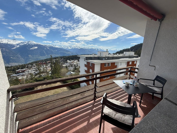 Appartement Ski In Out Avec Magnifique Vue - Crans-Montana