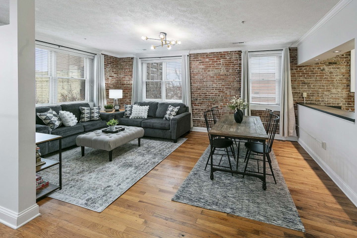 Exposed-brick Loft, 30 Min To The Smokies - Maryville, TN