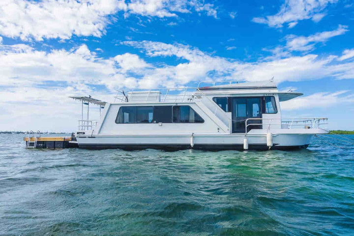 Happys Houseboat Key West - Key West, FL